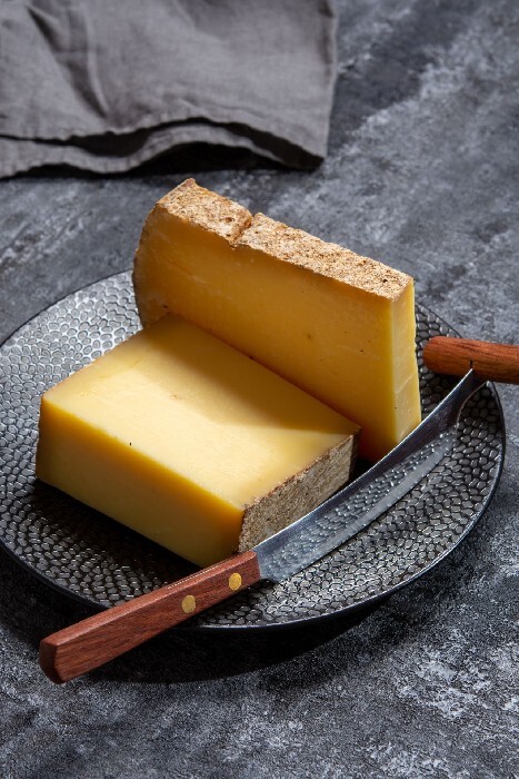 FORMAGGIO COMTÈ :: ALIMENTARI TOMADIN